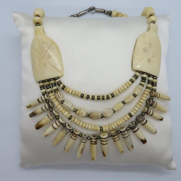 Handmade Studio | Jewelry | Vintage Artisan Carved Bovine Bone Necklace ...